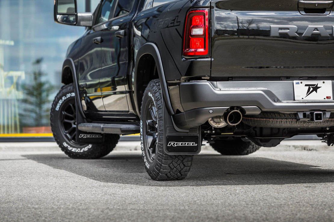Truck Hardware - Truck Hardware Gatorback CR Rebel Text Mud Flaps ...